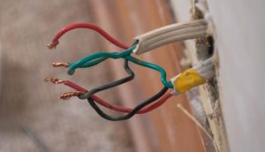 What Is Black Wire in Electrical Outlets? [Explained] - Wiring Solver